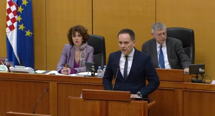 Croatia: State Secretary Lucić presents bill on dual-use items
