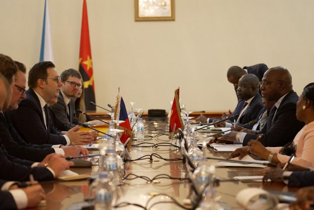 Czech Foreign Minister Lipavský in Angola to promote economic cooperation